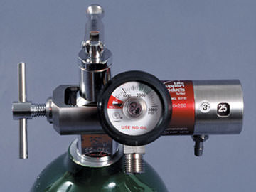 LSP 270 SERIES Brass Oxygen Regulators | Life-Assist