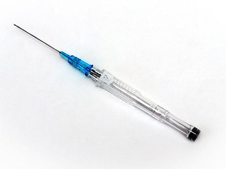 Supercath 5 IV Catheter with Blood Control | Life-Assist